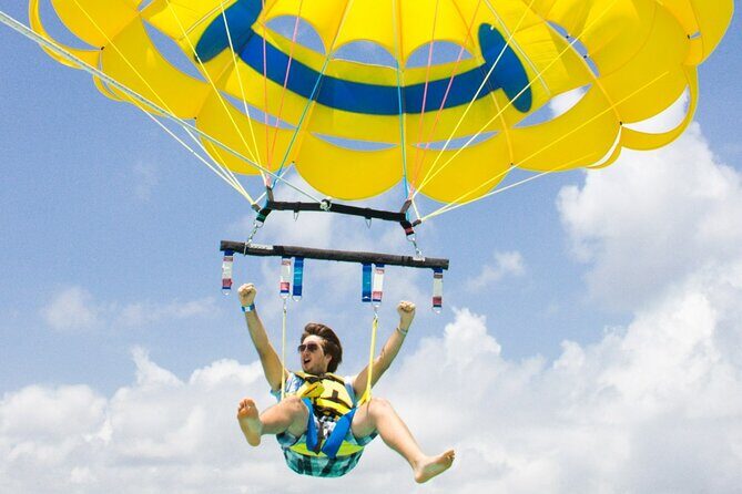 Parasailing & Beach Club with Transportation In Riviera Maya - What Makes This Tour Stand Out