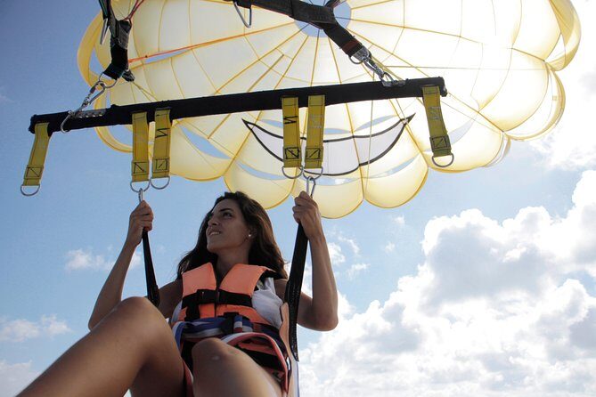 Parasailing in Playa del Carmen with transfer - What to Expect from the Parasailing Tour