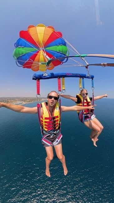 Parasailing in Polignano: A parachute adventure - Key Points