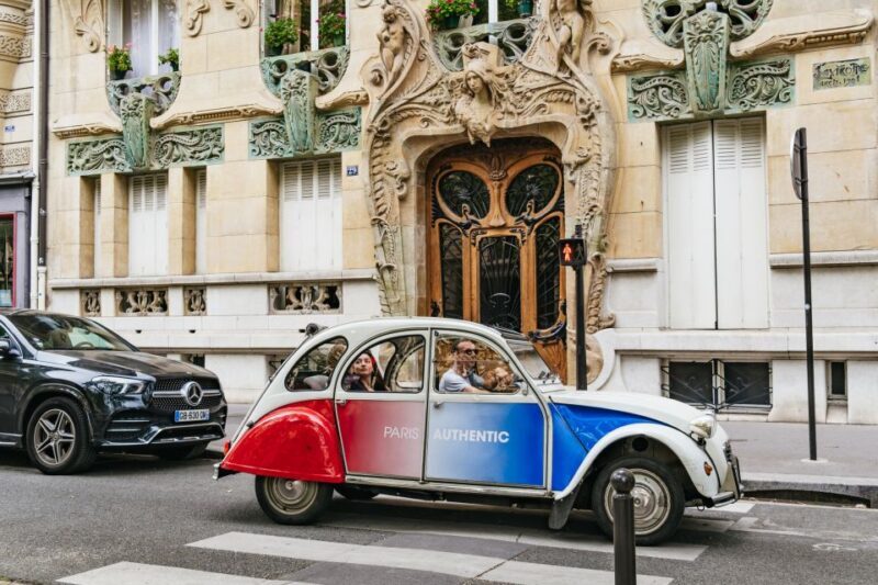 Paris: 1-Hour Vintage Citroen 2CV Tour - Key Points