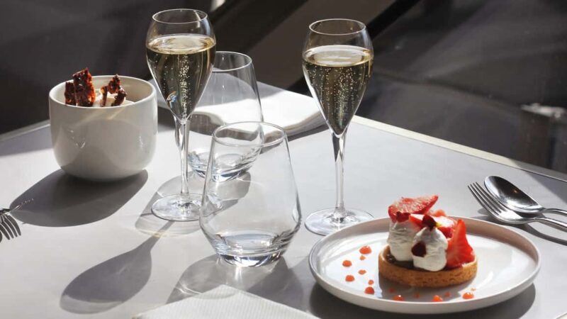 Paris: 3-Course Lunch at Eiffel Tower's Madame Brasserie - FAQs