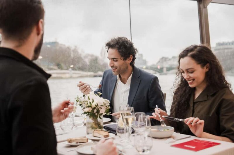 Paris: 4-Course Dinner Cruise on Seine River with Live Music - FAQ