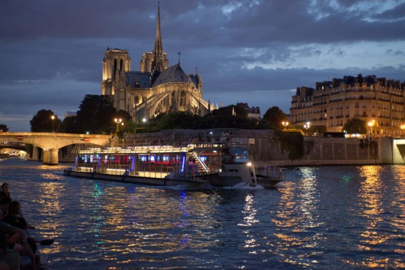 Paris: Big Bus Hop-on Hop-off Tour and Seine River Cruise - Key Points