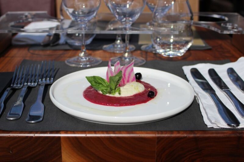 Paris: Bustronome Gourmet Lunch Tour - FAQs