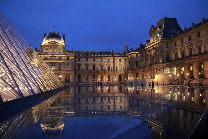 Paris By Night with Seine River Cruise and Roundtrip Luxury Transportation - FAQs