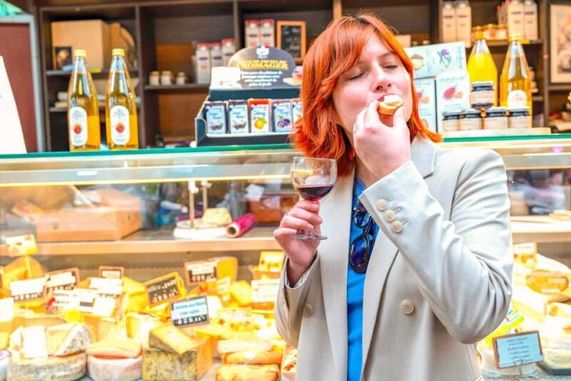 Paris: Champagne and Oysters Food Tour - Starting Point and First Impressions