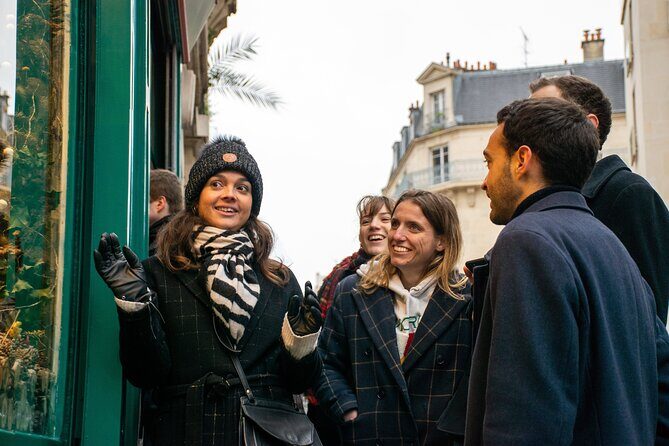 Paris Christmas Lights Small Group Walking Tour with Local Guide - An In-Depth Look at the Tour Itinerary