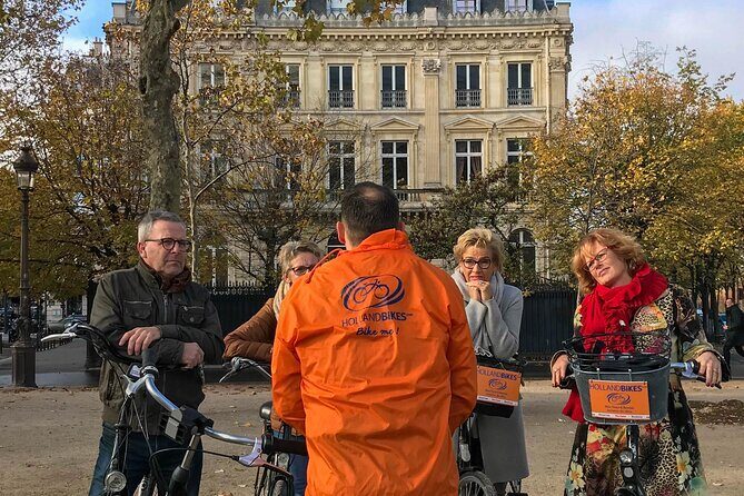 Paris: City Bike Tour on a Dutch Bike - Riding Experience and Group Size