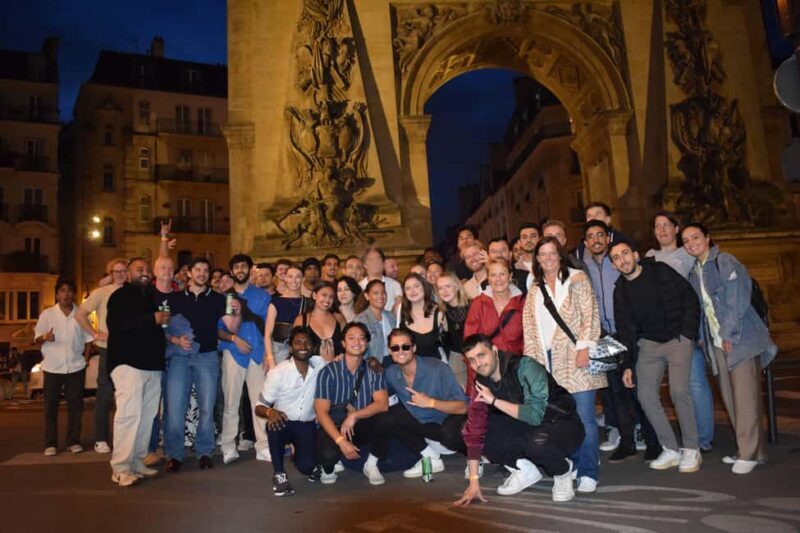 Paris: City Center Guided Pub Crawl with Shots & Club Entry - Key Points