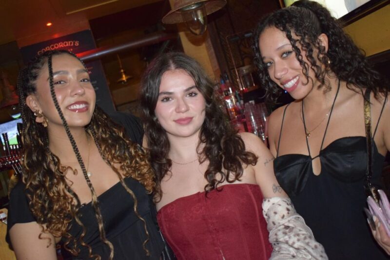 Paris: City Center Guided Pub Crawl with Shots & Club Entry - Authentic Experiences & Real-World Insights from Reviewers