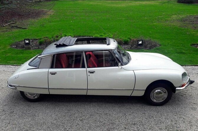Paris City Tour 2h00 Citroën DS Vintage with Open Roof - An In-Depth Look at the Tour Itinerary