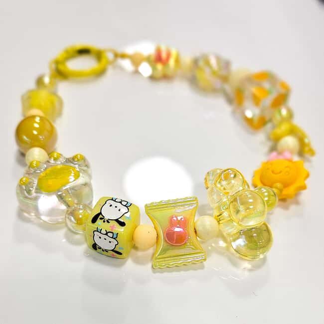 Paris: Create your phone strap, bag or keychain - The Details That Make a Difference