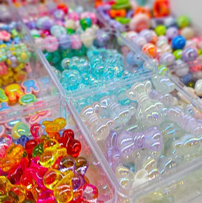 Paris: Create your phone strap, bag or keychain - FAQ