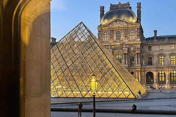 Paris Darkest Tales A Night of Secrets and Legendary Bar Tour - Key Points  