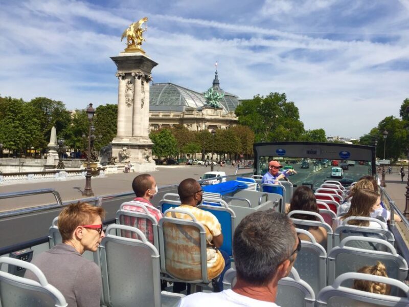 Paris: Discovery Hop-On Hop-Off and Paris by Night Tour - FAQ