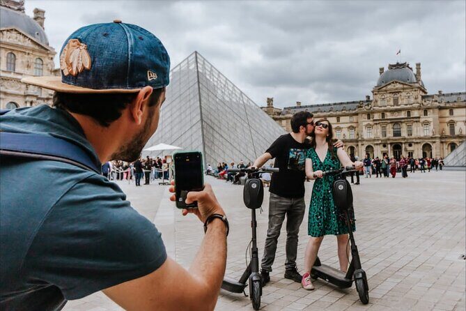 Paris E-Scooter Tour with fun & informative guide (small groups) - FAQ