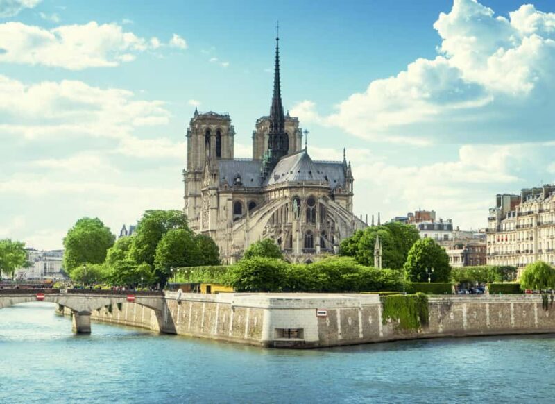 Paris: Early Access Notre Dame Cathedral Walking Tour - Authentic Insights from Travelers