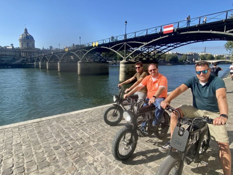 Paris: Eiffel Tower and Notre Dame Night Tour by E-Bike - The Itinerary: A Nighttime Tour of Paris’s Charm