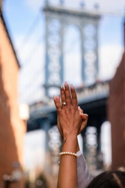 Paris: Eiffel Tower Flying-Dress Photoshoot jonadress - FAQ