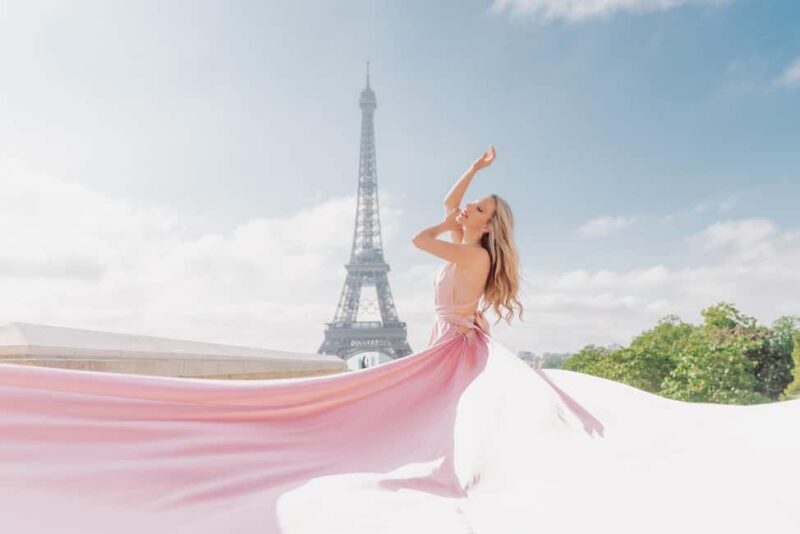 Paris: Eiffel Tower Glamor Photoshoot with Dress Options - FAQs