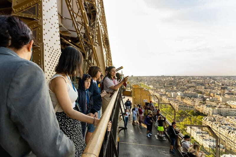 Paris: Eiffel Tower Guided Tour and Seine River Cruise - Key Points