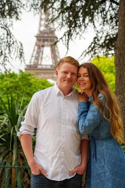 Paris: Eiffel Tower Photoshoot with a Professional - Who Is This Experience Perfect For?