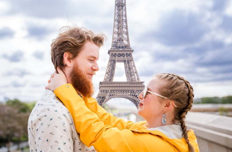 Paris: Eiffel Tower Premium Photoshoot - FAQs