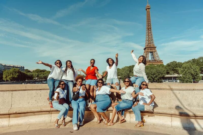 Paris: Eiffel Tower Street Photoshoot - Why This Photoshoot Stands Out