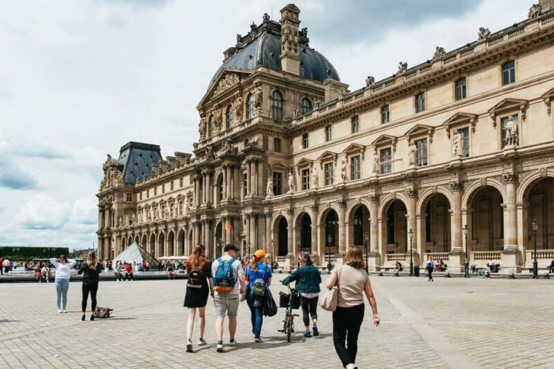 Paris: Emily TV Show Locations Guided Walking Tour - A Closer Look at the Tour Itinerary