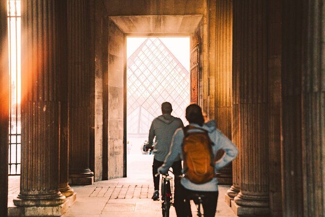 Paris Evening City of Lights Small Group Bike Tour & Boat Cruise - What to Expect from the Tour