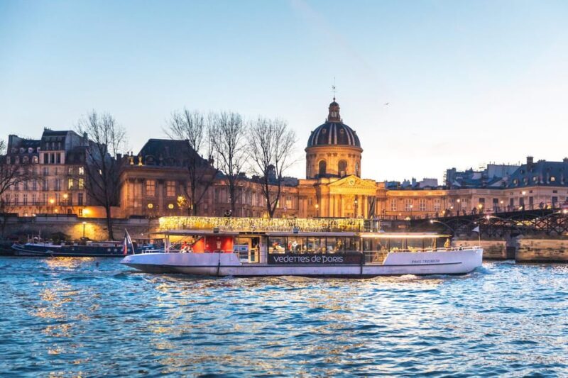 Paris: Evening River Cruise with Music - FAQ