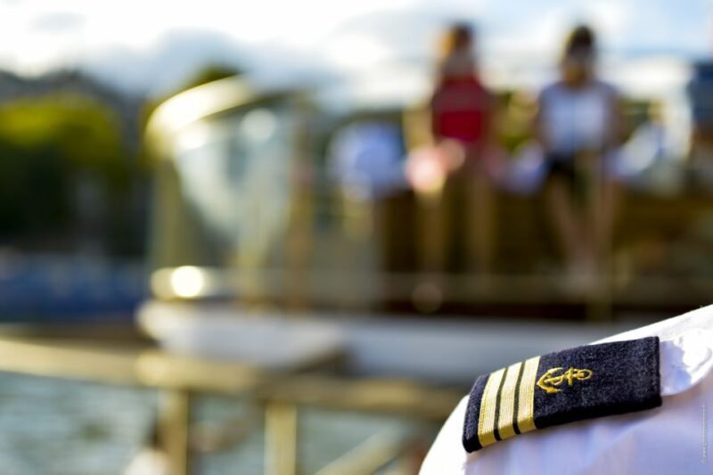 Paris: Family-Friendly River Seine Guided Cruise - What You Can Expect from the Seine Guided Cruise