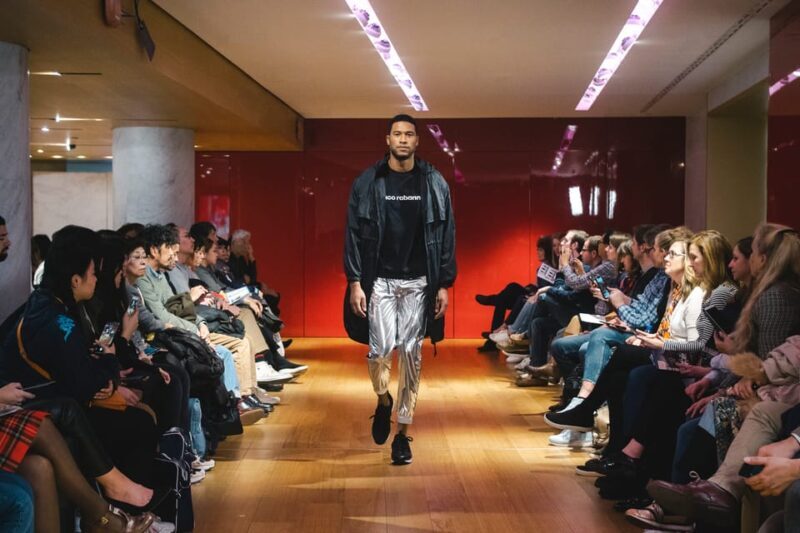 Paris: Fashion Show at Galeries Lafayette Haussmann - The Sum Up: Who Will Love This Experience?