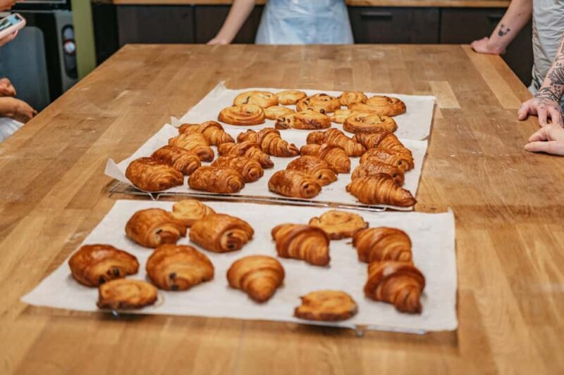 Paris: French Croissant Baking Class with a Chef - Key Points
