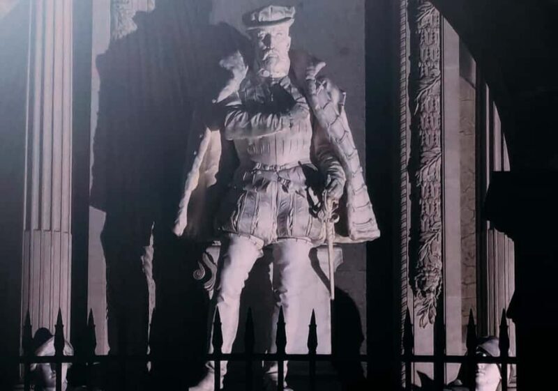 Paris: French Monarchy Intrigues Walking Tour - In-Depth Review of the Paris: French Monarchy Intrigues Walking Tour