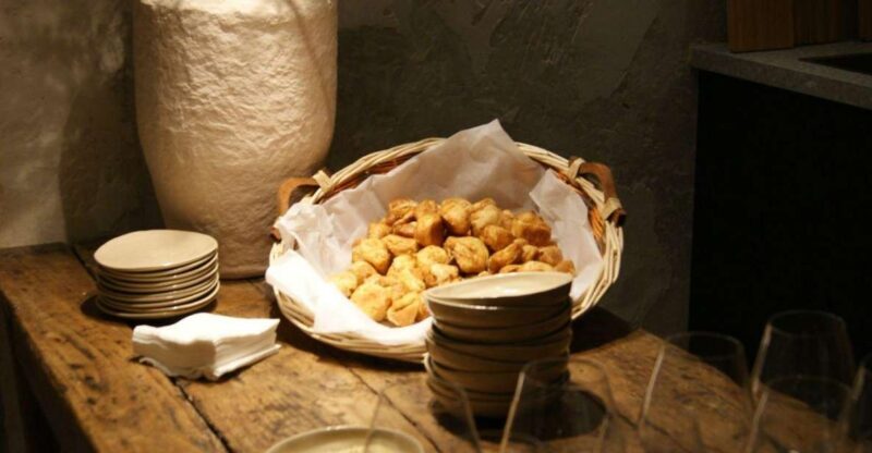 Paris : French wine tasting in Montmartre - Practical Tips for Booking