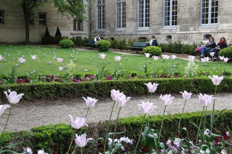 Paris: Guided tour of Marais in German - The Itinerary Breakdown: What You Can Expect
