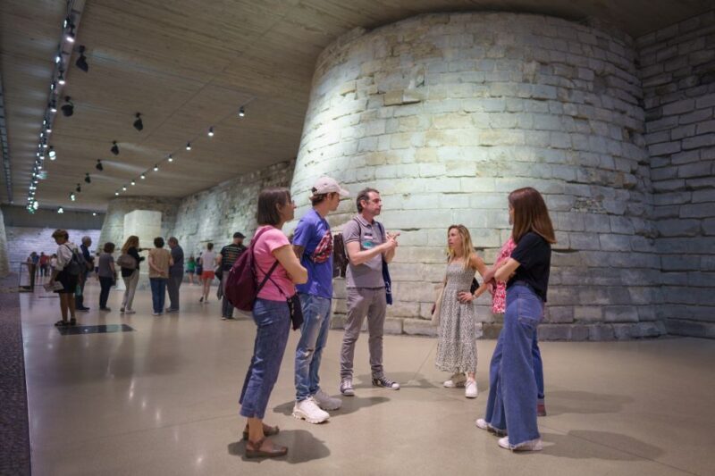 Paris: Guided Tour of the Must-Sees of the Louvre Museum - FAQ