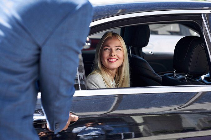 Paris Half-Day small group Guided City Tour - FAQ