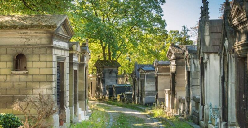 Paris: Haunted Père Lachaise Cemetery Guided Tour - Practical Details