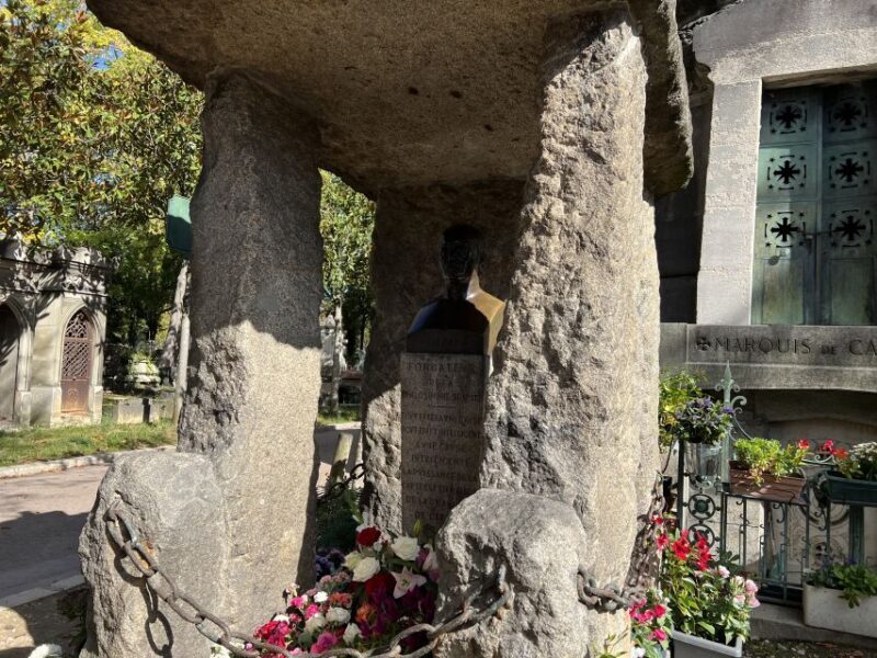 Paris: Haunted Père Lachaise Cemetery Guided Tour - The Sum Up: Who Should Book This Tour?
