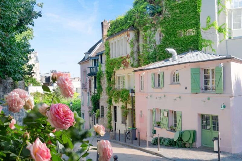 Paris: Hidden Gems of Montmartre Walking Tour - Key Points
