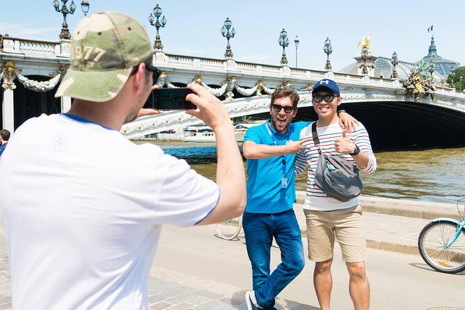 Paris Highlights Bike Tour: Eiffel Tower, Louvre and Notre-Dame - FAQs