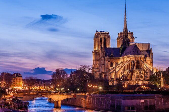 Paris highlights sightseeing tour with private Transportation - Who Should Consider This Tour?