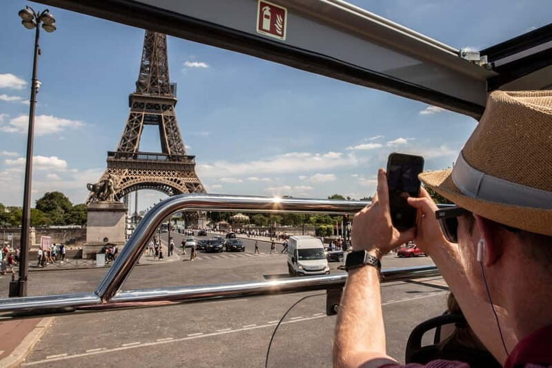 Paris: Hop-on with Emily walking tour and bus tour - Walking in Emily’s Footsteps: A Closer Look at the Film Locations