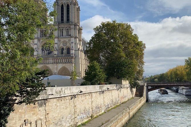 Paris Ile-de-la-Cité Walking Tour: Max 6 People Group or Private - What the Tour Covers