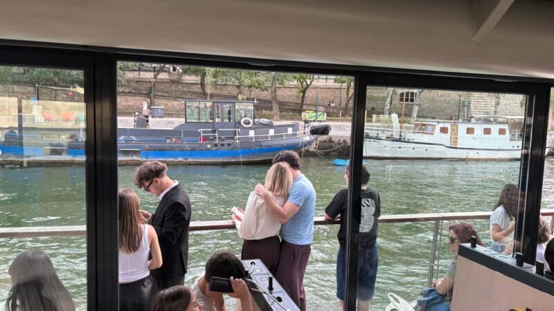 Paris: Illuminations River Cruise with Audio Commentary - Discover the Charm of Paris from the Seine: A Review of the Illuminations River Cruise