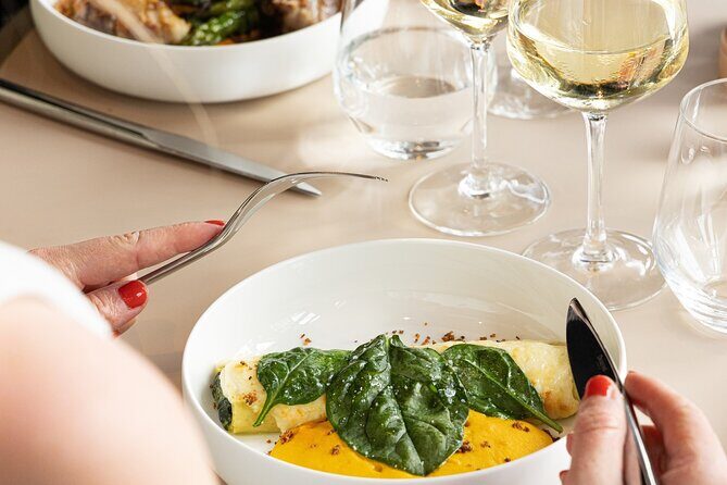 Paris Late Lunch at Eiffel Tower's Madame Brasserie Restaurant - The Sum Up