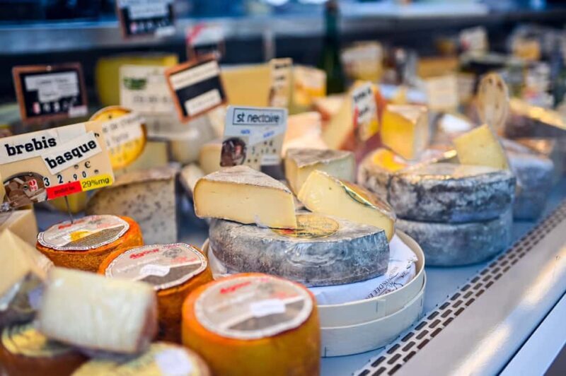 Paris: Le Marais District Food Tour with 10+ Tastings & Wine - Key Points