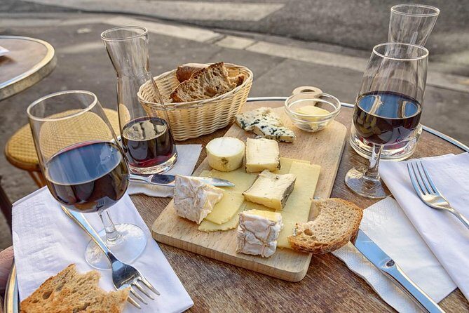 Paris Le Marais Historical Walking Tour with Wine and Cheese Tasting - Key Points